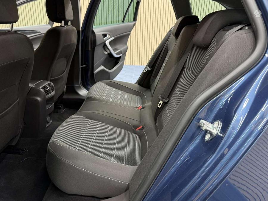Zils Opel Insignia 2016 Marijampole, ar dzinēja tilpumu 1.96 L un nobraukumu 251 tūkst. km par 5999 €, foto 18 vietnē AUTOMOTO.COM.LV