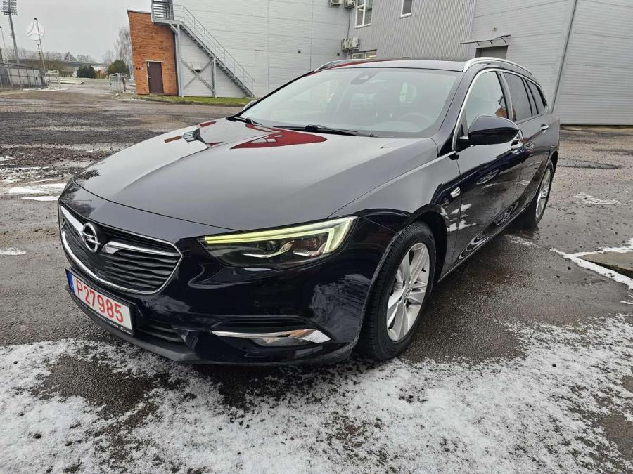 Blue Opel Insignia 2017 in Marijampole, with an engine capacity of 1.96 L and mileage of 173 thousand km for 11700 €, photo 1 on AUTOMOTO.COM.LV