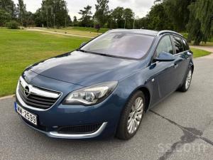 Blue Opel Insignia 2017 in Riga, with an engine capacity of 1.60 L and mileage of 252 thousand km for 6100 €, photo 5 on AUTOMOTO.COM.LV