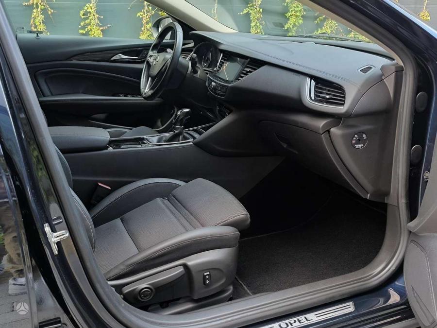 Zils Opel Insignia 2017 Klaipėda, ar dzinēja tilpumu 2.00 L un nobraukumu 272 tūkst. km par 9999 €, foto 40 vietnē AUTOMOTO.COM.LV