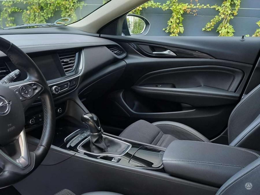 Zils Opel Insignia 2017 Klaipėda, ar dzinēja tilpumu 2.00 L un nobraukumu 272 tūkst. km par 9500 €, foto 38 vietnē AUTOMOTO.COM.LV