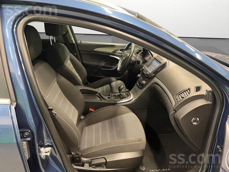 Zils Opel Insignia 2017 Rīga, ar dzinēja tilpumu 1.60 L un nobraukumu 253 tūkst. km par 6490 €, foto 16 vietnē AUTOMOTO.COM.LV