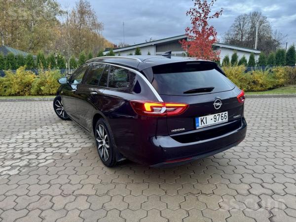 Blue Opel Insignia 2018 in Riga, with an engine capacity of 2.00 L and mileage of 176 thousand km for 10700 €, photo 3 on AUTOMOTO.COM.LV