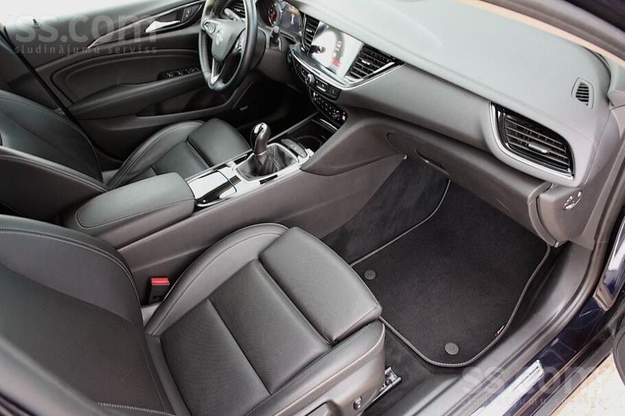 Zils Opel Insignia 2018 Tukums, ar dzinēja tilpumu 1.60 L un nobraukumu 192 tūkst. km par 7900 €, foto 12 vietnē AUTOMOTO.COM.LV