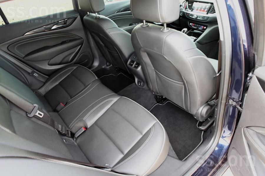 Zils Opel Insignia 2018 Tukums, ar dzinēja tilpumu 1.60 L un nobraukumu 192 tūkst. km par 7900 €, foto 13 vietnē AUTOMOTO.COM.LV