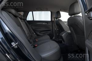 Blue Opel Insignia 2018 in Jelgava, with an engine capacity of 2.00 L and mileage of 230 thousand km for 8790 €, photo 10 on AUTOMOTO.COM.LV