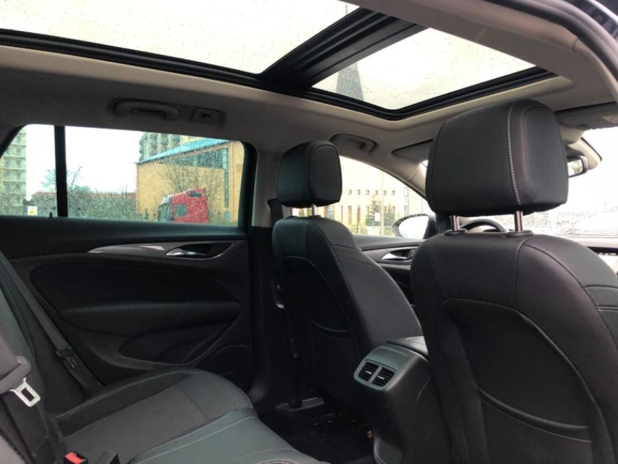Zils Opel Insignia 2018 Rīga, ar dzinēja tilpumu 1.60 L un nobraukumu 205 tūkst. km par 10950 €, foto 17 vietnē AUTOMOTO.COM.LV