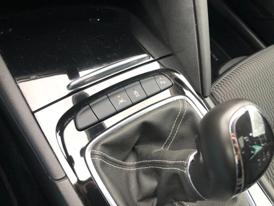 Zils Opel Insignia 2018 Rīga, ar dzinēja tilpumu 1.60 L un nobraukumu 205 tūkst. km par 10950 €, foto 18 vietnē AUTOMOTO.COM.LV