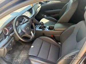 Blue Opel Insignia 2018 in Tallinn, with an engine capacity of 1.60 L and mileage of 123 thousand km for 5500 €, photo 6 on AUTOMOTO.COM.LV