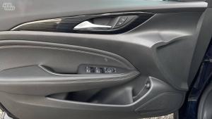 Zils Opel Insignia 2018 Marijampole, ar dzinēja tilpumu 2.00 L un nobraukumu 280 tūkst. km par 8990 €, foto 40 vietnē AUTOMOTO.COM.LV
