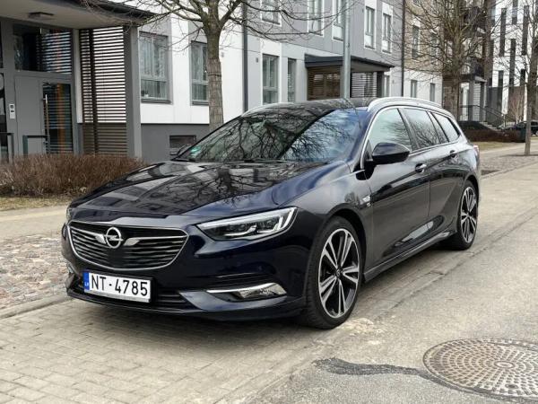 Zils Opel Insignia 2019 Rīga, ar dzinēja tilpumu 2.00 L un nobraukumu 175 tūkst. km par 16800 €, foto  vietnē AUTOMOTO.COM.LV