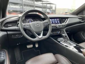 Синий Опель Инсигния 2019 в Рига, объемом двигателя 2.00 л и пробегом 175 тыс. км за 16800 €, фото 7 на AUTOMOTO.COM.LV