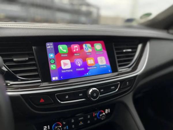 Blue Opel Insignia 2019 in Riga, with an engine capacity of 2.00 L and mileage of 175 thousand km for 16800 €, photo 7 on AUTOMOTO.COM.LV
