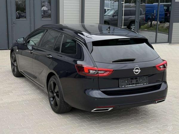 Blue Opel Insignia 2019 in Marijampole, with an engine capacity of 1.96 L and mileage of 138 thousand km for 12600 €, photo 11 on AUTOMOTO.COM.LV