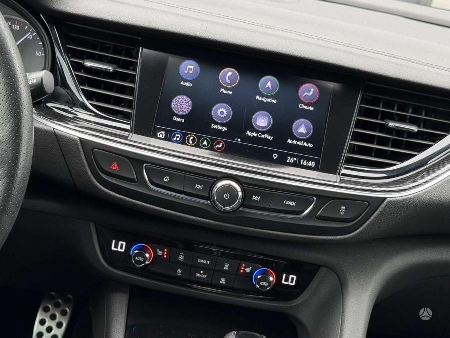 Blue Opel Insignia 2019 in Marijampole, with an engine capacity of 1.96 L and mileage of 138 thousand km for 12600 €, photo 28 on AUTOMOTO.COM.LV