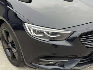 Blue Opel Insignia 2019 in Marijampole, with an engine capacity of 1.96 L and mileage of 138 thousand km for 12600 €, photo 33 on AUTOMOTO.COM.LV