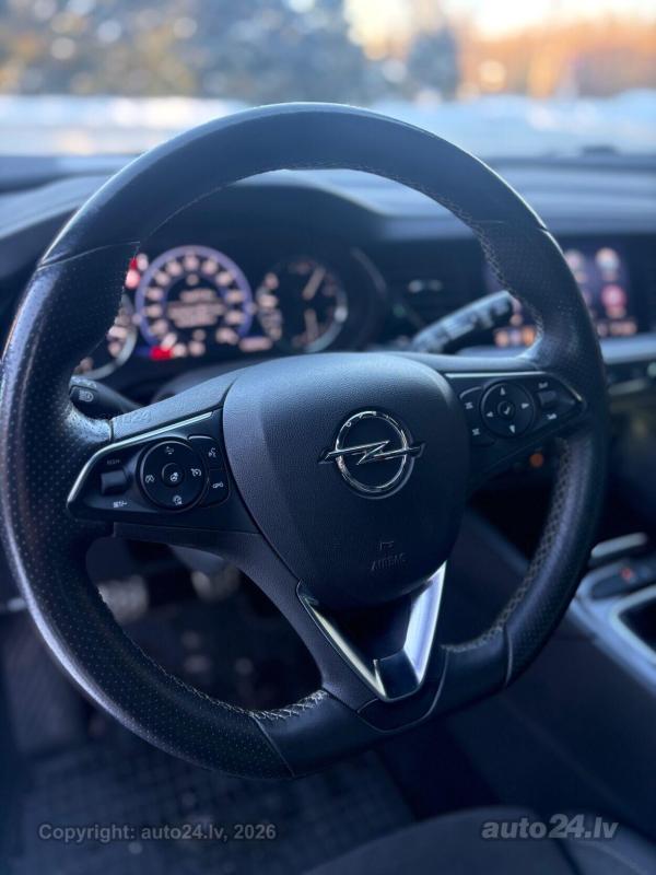Blue Opel Insignia 2021 in Tallinn, with an engine capacity of 1.50 L and mileage of 171 thousand km for 11390 €, photo 11 on AUTOMOTO.COM.LV