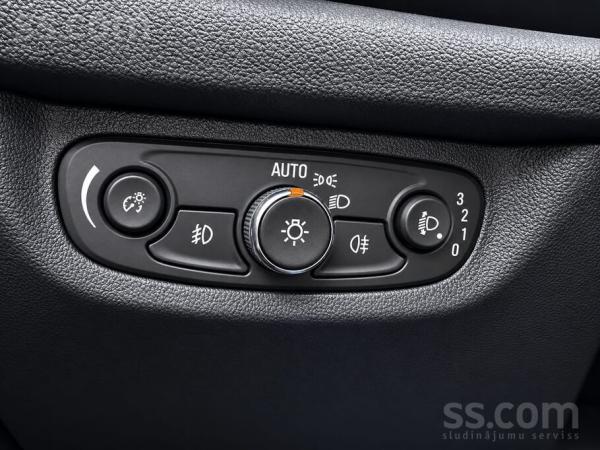 Zils Opel Insignia 2021 Rīga, ar dzinēja tilpumu 1.60 L un nobraukumu 136 tūkst. km par 9000 €, foto 10 vietnē AUTOMOTO.COM.LV