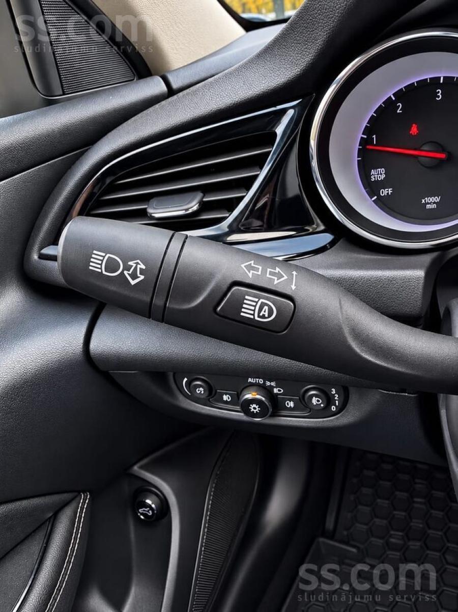 Zils Opel Insignia 2021 Rīga, ar dzinēja tilpumu 1.60 L un nobraukumu 136 tūkst. km par 9000 €, foto 17 vietnē AUTOMOTO.COM.LV