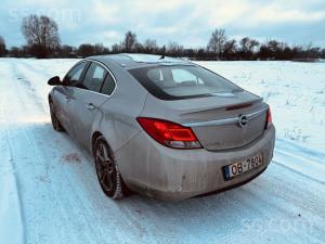 Brown Opel Insignia 2011 in Riga, with an engine capacity of 1.60 L and mileage of 149 thousand km for 4100 €, photo 2 on AUTOMOTO.COM.LV