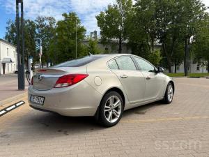 Brūns Opel Insignia 2011 Rīga, ar dzinēja tilpumu 1.60 L un nobraukumu 149 tūkst. km par 3499 €, foto 6 vietnē AUTOMOTO.COM.LV