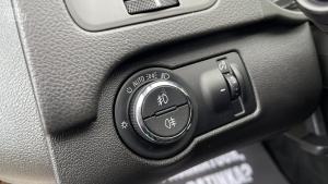 Brūns Opel Insignia 2011 Marijampole, ar dzinēja tilpumu 2.00 L un nobraukumu 223 tūkst. km par 4490 €, foto 27 vietnē AUTOMOTO.COM.LV
