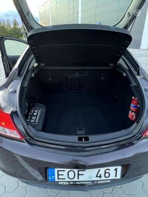 Brūns Opel Insignia 2011 Viļņa, ar dzinēja tilpumu 1.80 L un nobraukumu 136 tūkst. km par 2200 €, foto 12 vietnē AUTOMOTO.COM.LV