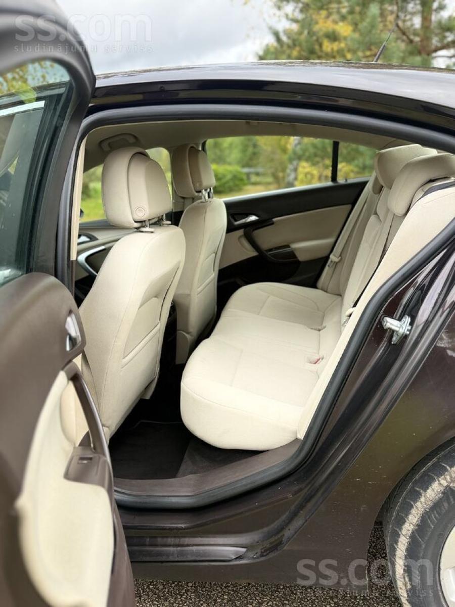 Brūns Opel Insignia 2012 Cēsis, ar dzinēja tilpumu 1.80 L un nobraukumu 224 tūkst. km par 2500 €, foto 7 vietnē AUTOMOTO.COM.LV