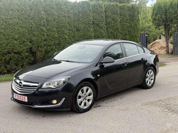 Brown Opel Insignia 2014 in Ukmerge, with an engine capacity of 1.60 L and mileage of 221 thousand km for 4600 €, photo 2 on AUTOMOTO.COM.LV