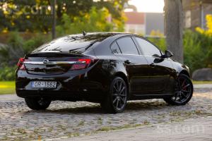 Brown Opel Insignia 2015 in Jelgava, with an engine capacity of 2.00 L and mileage of 0 thousand km for 5990 €, photo 4 on AUTOMOTO.COM.LV