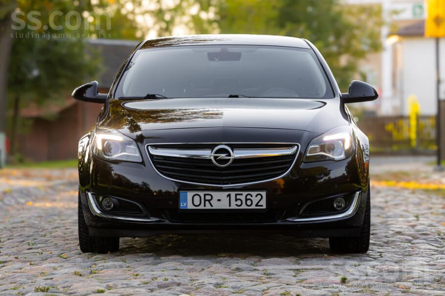 Brown Opel Insignia 2015 in Jelgava, with an engine capacity of 2.00 L and mileage of 0 thousand km for 5990 €, photo 22 on AUTOMOTO.COM.LV