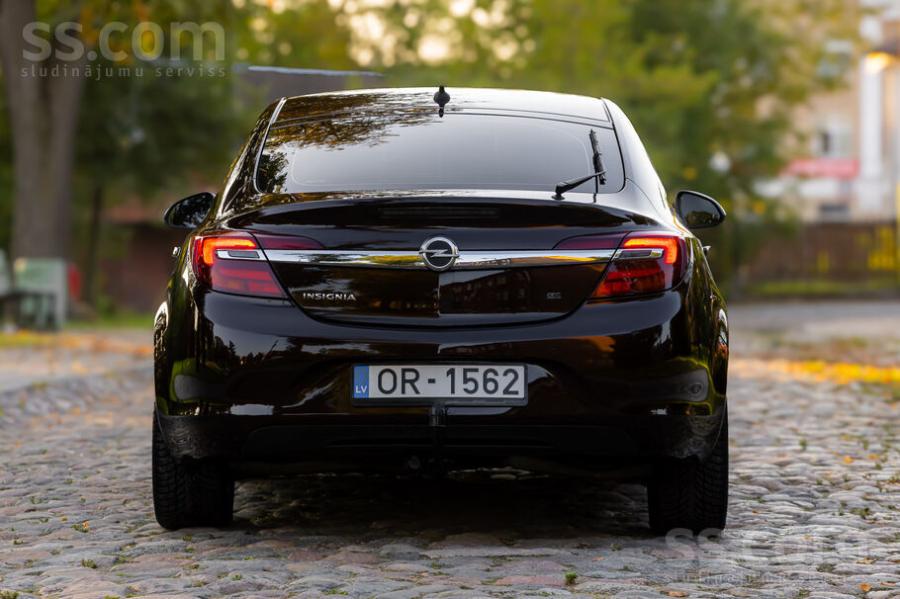 Brown Opel Insignia 2015 in Jelgava, with an engine capacity of 2.00 L and mileage of 0 thousand km for 5990 €, photo 23 on AUTOMOTO.COM.LV