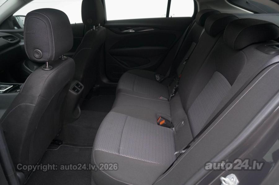 Brūns Opel Insignia 2022 Tallina, ar dzinēja tilpumu 1.50 L un nobraukumu 44 tūkst. km par 18990 €, foto 11 vietnē AUTOMOTO.COM.LV