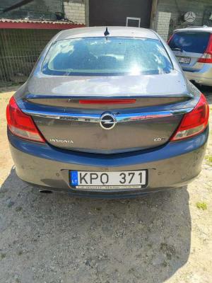 Brown Opel Insignia 2009 in Prienai, with an engine capacity of 1.96 L and mileage of 365 thousand km for 1200 €, photo 5 on AUTOMOTO.COM.LV