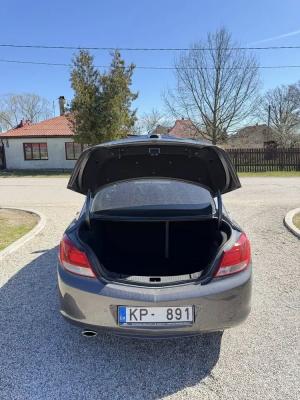 Brūns Opel Insignia 2009 Ventspils, ar dzinēja tilpumu 2.00 L un nobraukumu 199 tūkst. km par 2990 €, foto 8 vietnē AUTOMOTO.COM.LV