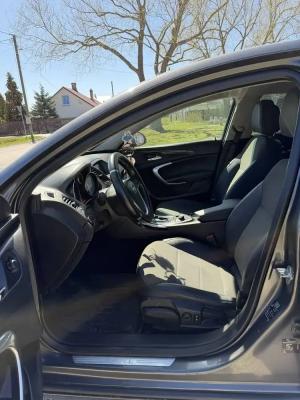 Brūns Opel Insignia 2009 Ventspils, ar dzinēja tilpumu 2.00 L un nobraukumu 199 tūkst. km par 2990 €, foto 9 vietnē AUTOMOTO.COM.LV