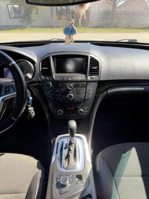 Brūns Opel Insignia 2009 Ventspils, ar dzinēja tilpumu 2.00 L un nobraukumu 199 tūkst. km par 2990 €, foto 14 vietnē AUTOMOTO.COM.LV