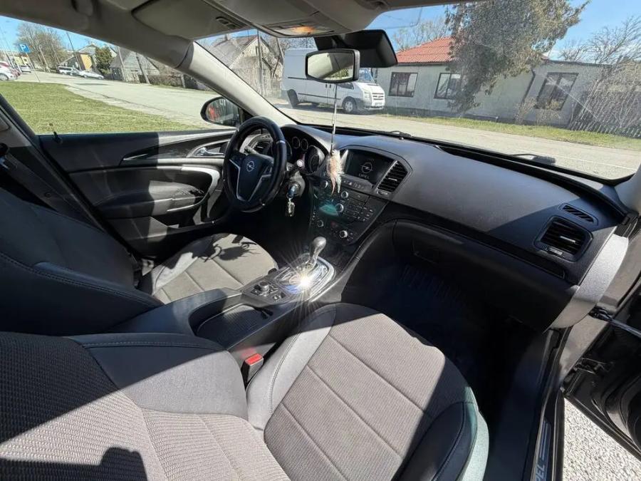 Brūns Opel Insignia 2009 Ventspils, ar dzinēja tilpumu 2.00 L un nobraukumu 199 tūkst. km par 2990 €, foto 18 vietnē AUTOMOTO.COM.LV
