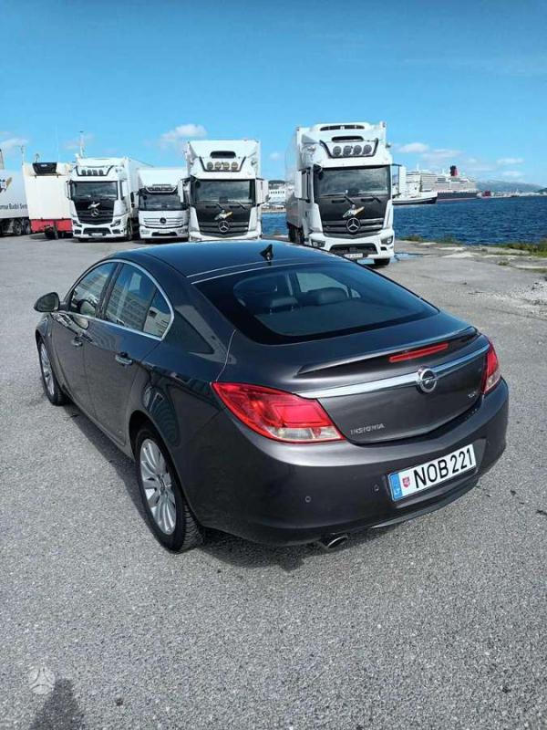 Brūns Opel Insignia 2009 Kauņa, ar dzinēja tilpumu 1.96 L un nobraukumu 230 tūkst. km par 2950 €, foto 8 vietnē AUTOMOTO.COM.LV