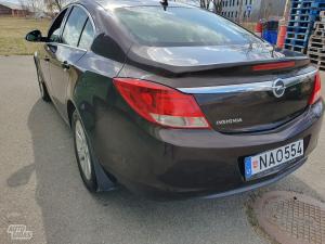 Brown Opel Insignia 2011 in Siauliai, with an engine capacity of 1.80 L and mileage of 290 thousand km for 2400 €, photo 10 on AUTOMOTO.COM.LV