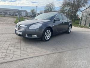Коричневый Опель Инсигния 2011 в Лиепая, объемом двигателя 2.00 л и пробегом 0 тыс. км за 3750 €, фото  на AUTOMOTO.COM.LV