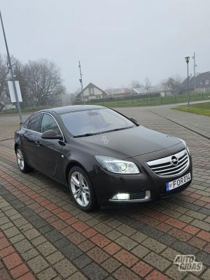 Brūns Opel Insignia 2012 Klaipėda, ar dzinēja tilpumu 2.00 L un nobraukumu 256 tūkst. km par 3800 €, foto 2 vietnē AUTOMOTO.COM.LV