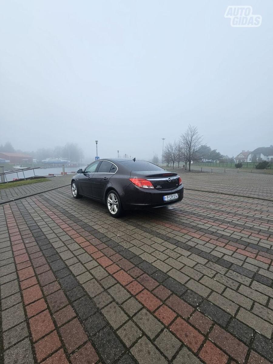 Brūns Opel Insignia 2012 Klaipėda, ar dzinēja tilpumu 2.00 L un nobraukumu 256 tūkst. km par 3800 €, foto 5 vietnē AUTOMOTO.COM.LV