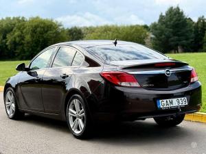 Brown Opel Insignia 2012 in Kaunas, with an engine capacity of 2.00 L and mileage of 293 thousand km for 4000 €, photo 5 on AUTOMOTO.COM.LV