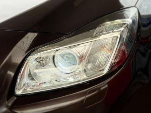 Brown Opel Insignia 2012 in Kaunas, with an engine capacity of 2.00 L and mileage of 293 thousand km for 4000 €, photo 8 on AUTOMOTO.COM.LV