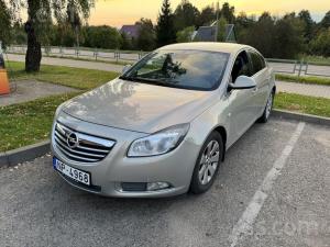 Opel Insignia 2012 in Daugavpils on AUTOMOTO.COM.LV Brown Opel Insignia 2012 in Daugavpils, with an engine capacity of 2.00 L and mileage of 225 thousand km for 3600 β¬, photo 1 on AUTOMOTO.COM.LV
