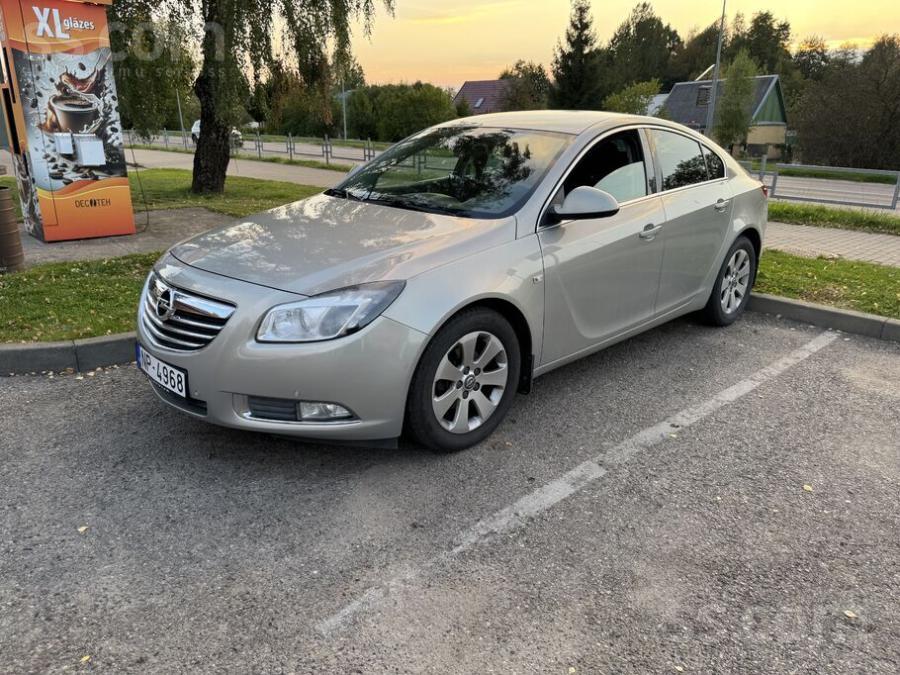 Brūns Opel Insignia 2012 Daugavpils, ar dzinēja tilpumu 2.00 L un nobraukumu 225 tūkst. km par 3600 €, foto 3 vietnē AUTOMOTO.COM.LV