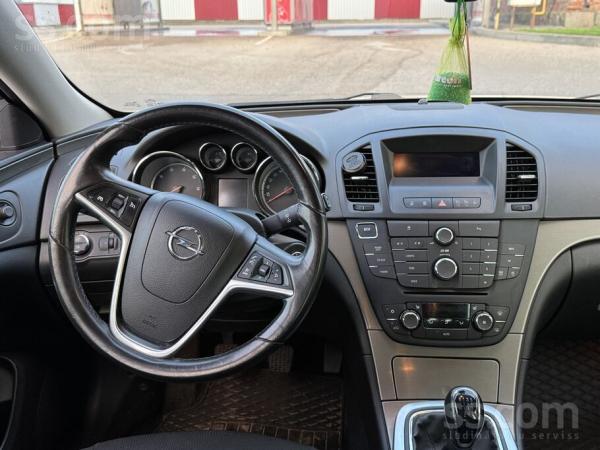 Brūns Opel Insignia 2012 Daugavpils, ar dzinēja tilpumu 2.00 L un nobraukumu 225 tūkst. km par 3600 €, foto 11 vietnē AUTOMOTO.COM.LV