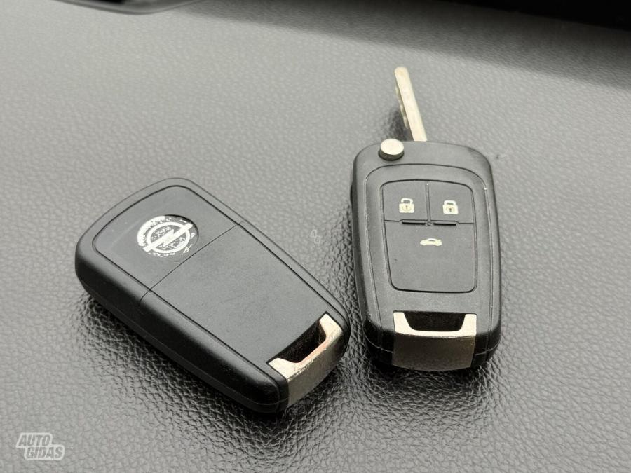 Brūns Opel Insignia 2012 Kauņa, ar dzinēja tilpumu 2.00 L un nobraukumu 252 tūkst. km par 4000 €, foto 26 vietnē AUTOMOTO.COM.LV