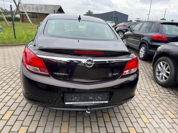 Brūns Opel Insignia 2013 Talsi, ar dzinēja tilpumu 2.00 L un nobraukumu 186 tūkst. km par 7470 €, foto 3 vietnē AUTOMOTO.COM.LV